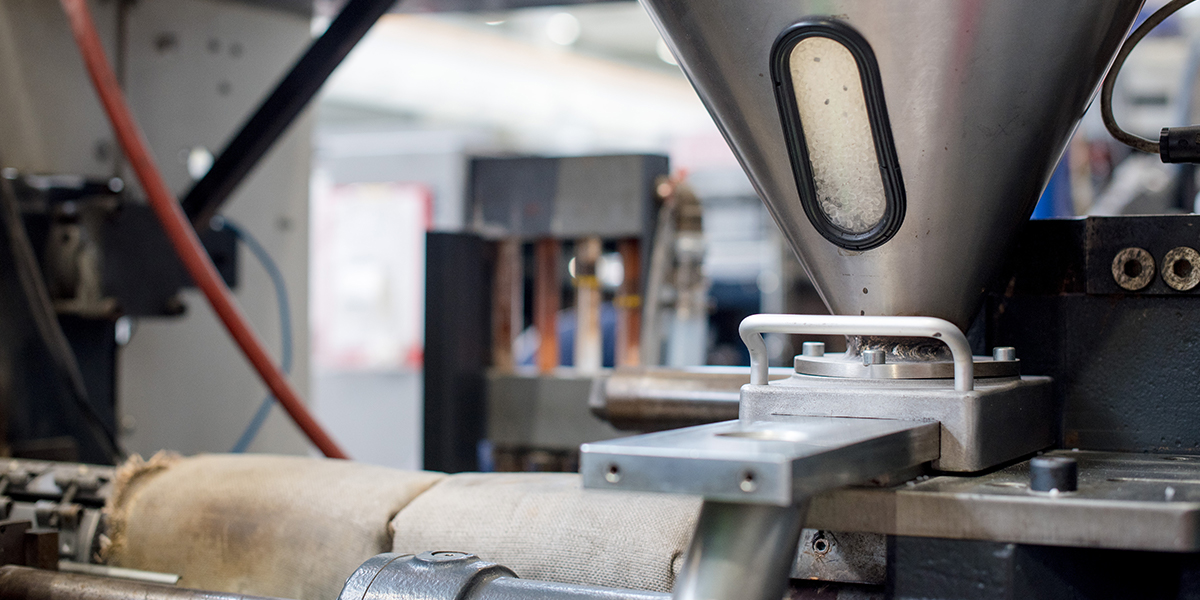 History of plastic injection molding processes