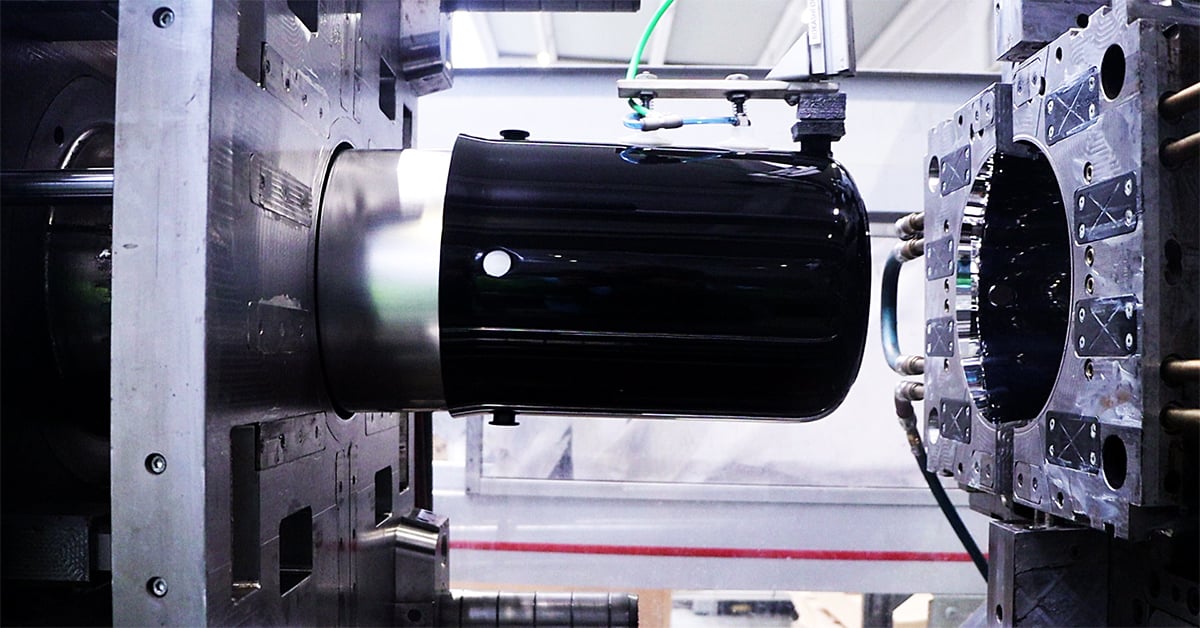 5 exciting sustainable solutions in plastic manufacturing